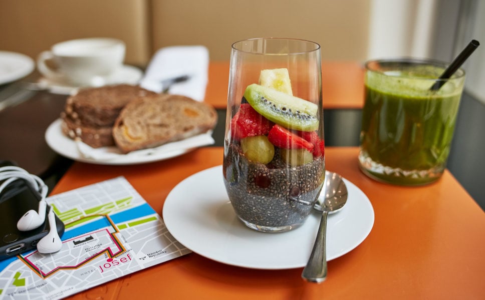 A la carte & bufetové snídaně se zdravým koutkem | Design Hotel Josef