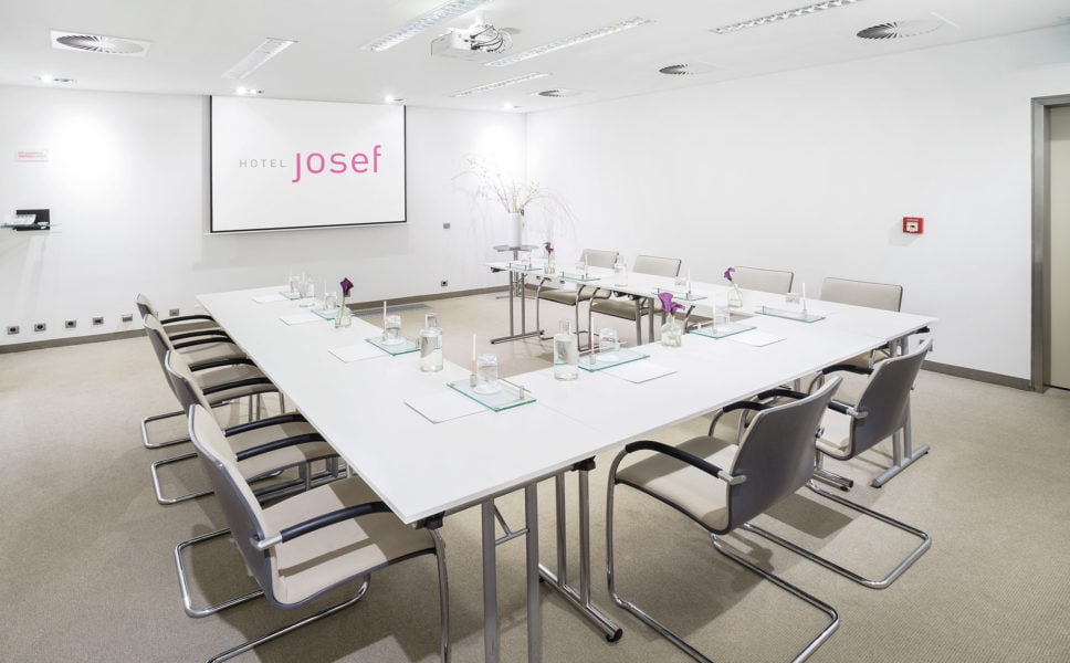 Mini Conference Hall Design